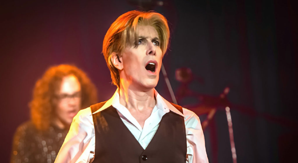 Space Oddity - David Brighton's Live Tribute to David Bowie!